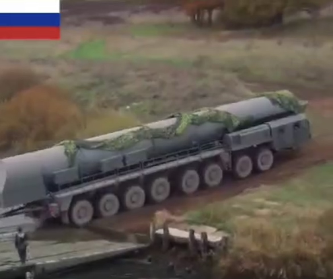 Foreign media video: Russia’s military deploys RS-24 YARS ...