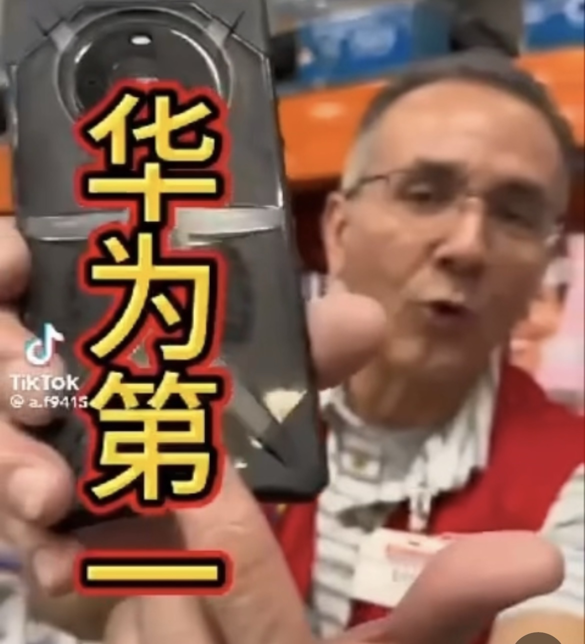 Video: How does Costco employee ranks smart phones? – Business Blog